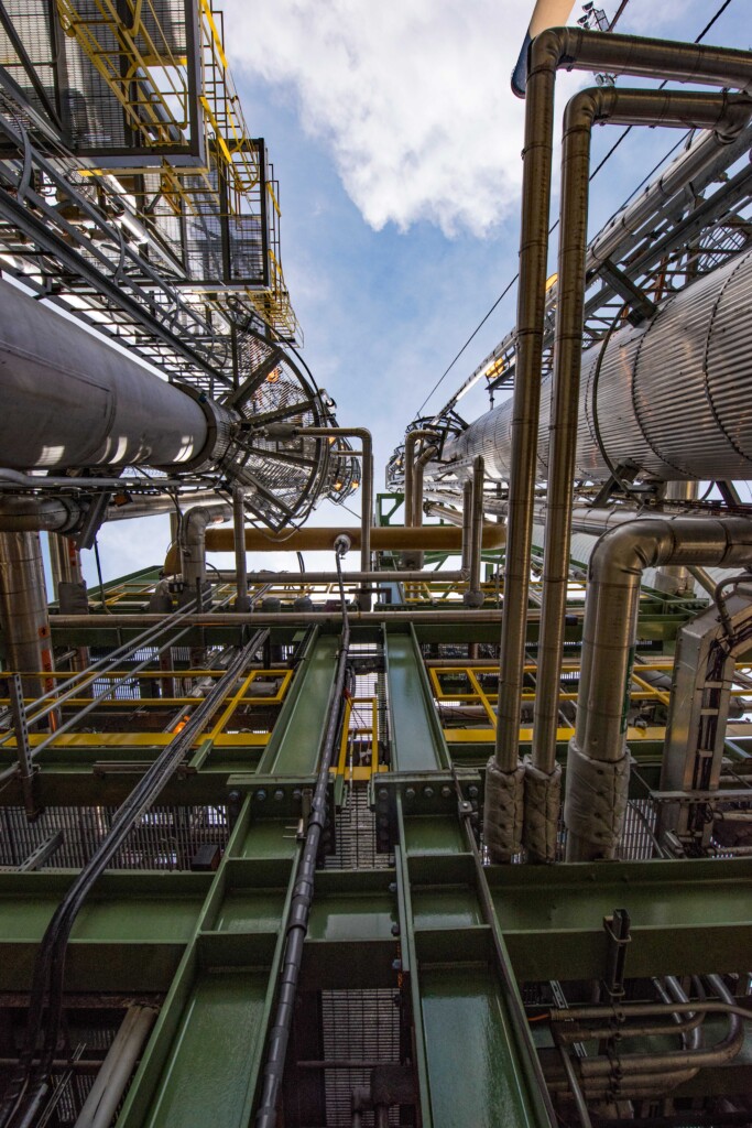Linde-looking-up | National Carbon Capture Center
